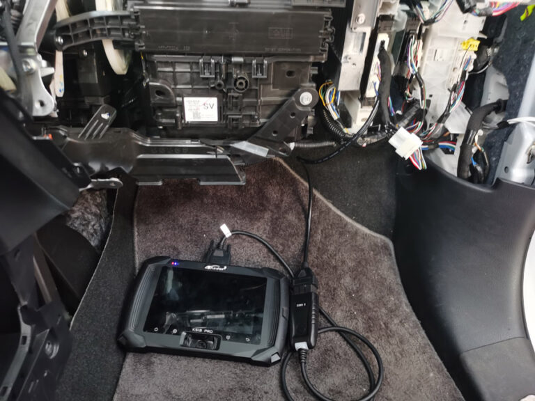Lonsdor Tablet Auto Key Programmer Tech Support Blog